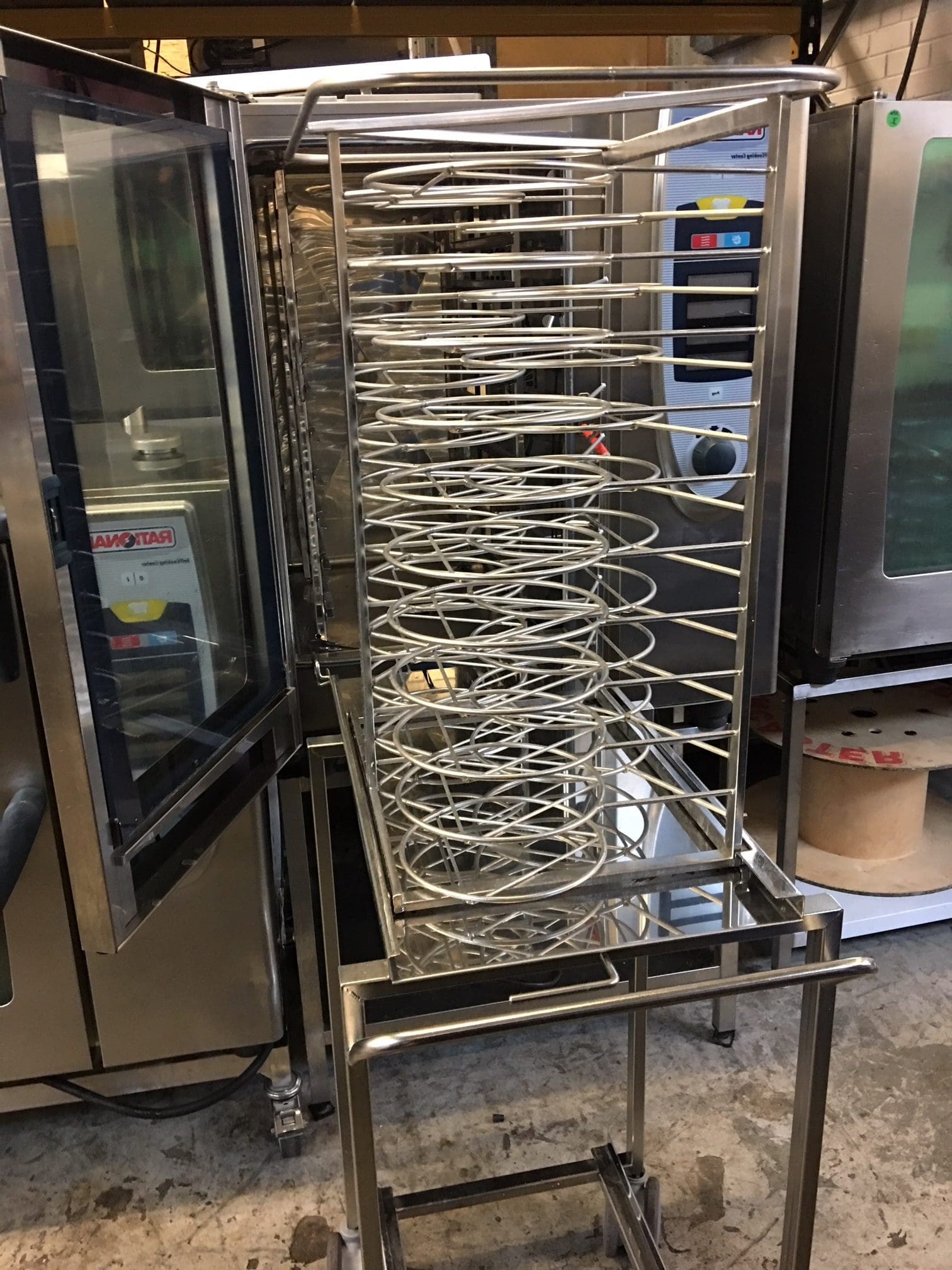 ¿Conoces el rack móvil de Rational? - RATIONAL